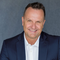 Hire Scott Mann to Speak at Events - Professional Speaker Booking Agency.